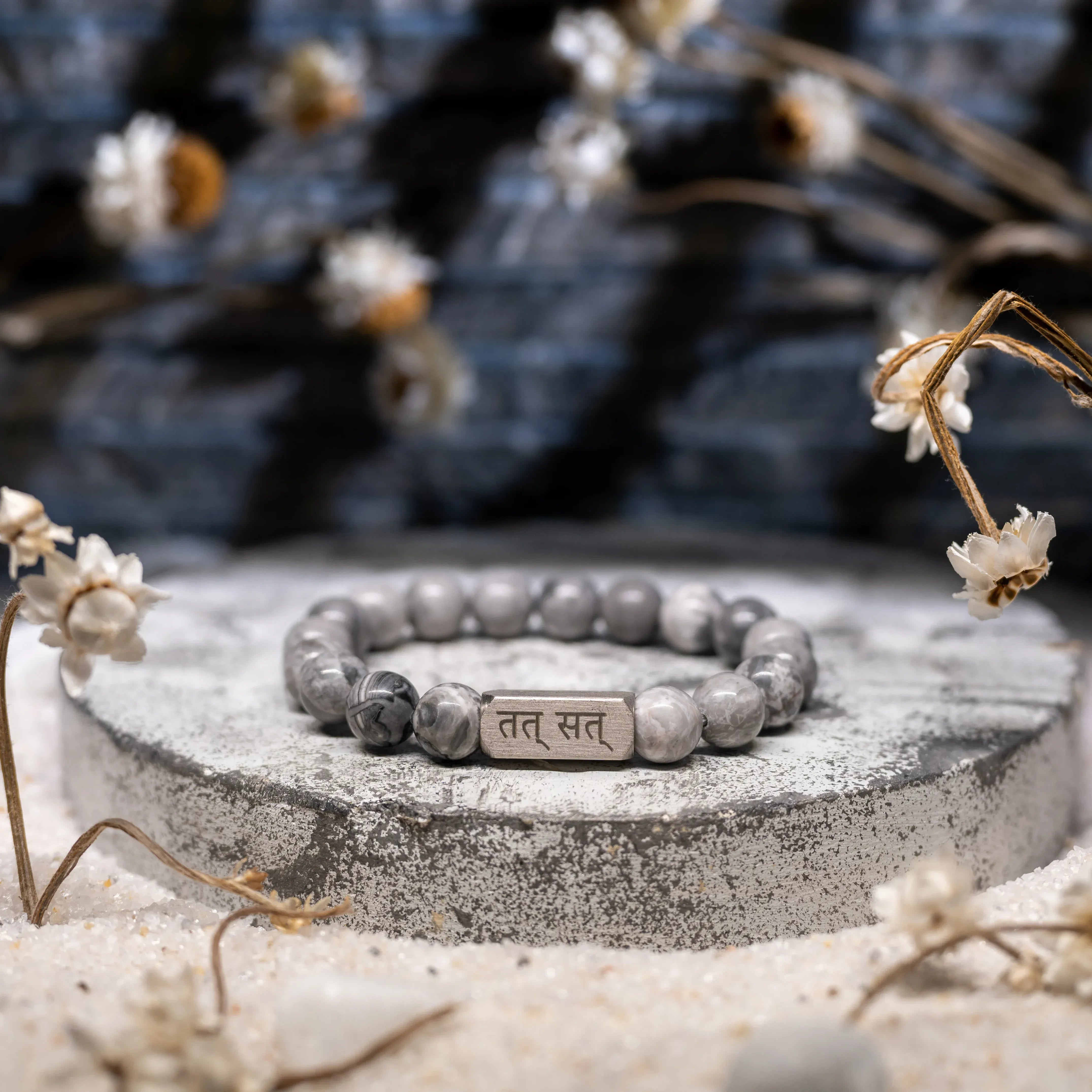 Map Grey Jasper | Numerology No. 4 | For Peace & Clarity – Tat Sat